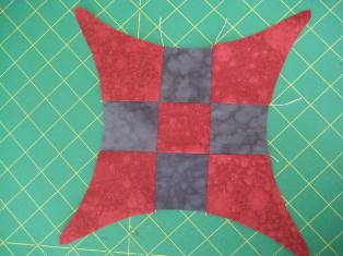 Curved Piecing | ConnectingThreads.com
